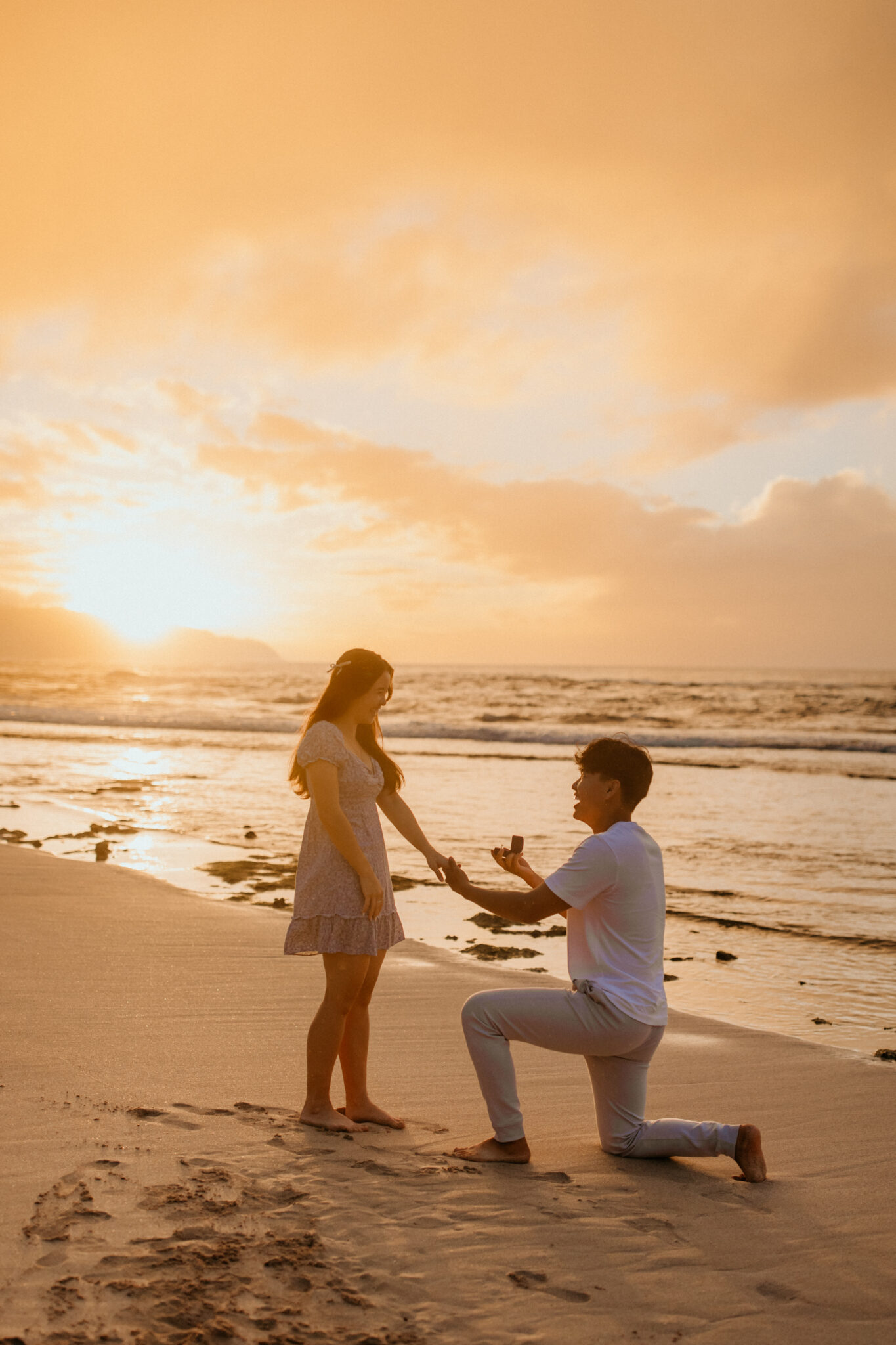 Oahu, Hawaii Sunset Proposal | Showit Blog